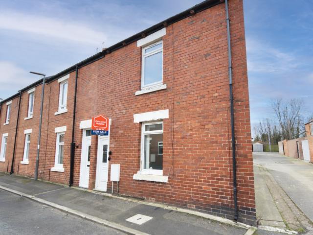 2 bedroom end of terrace house for sale