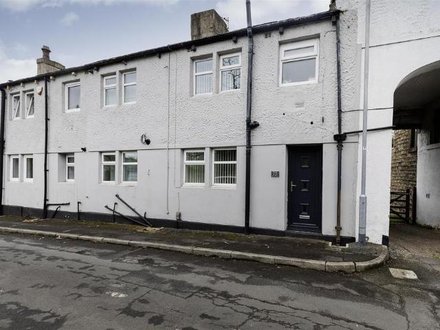 2 bedroom end of terrace house for sale