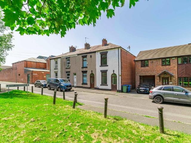 2 bedroom end of terrace house for sale