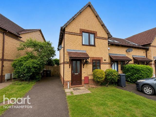2 bedroom end of terrace house for sale