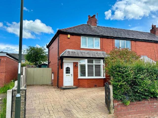 2 bedroom end of terrace house for sale