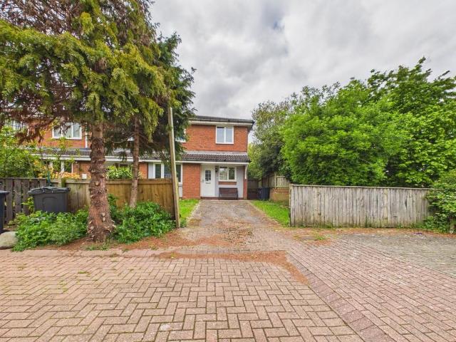 2 bedroom end of terrace house for sale