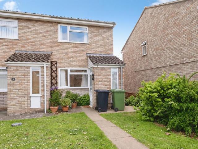 2 bedroom end of terrace house for sale