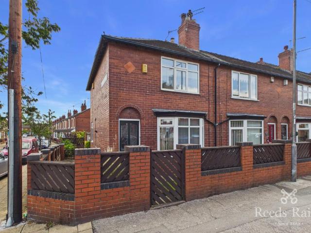 2 bedroom end of terrace house for sale