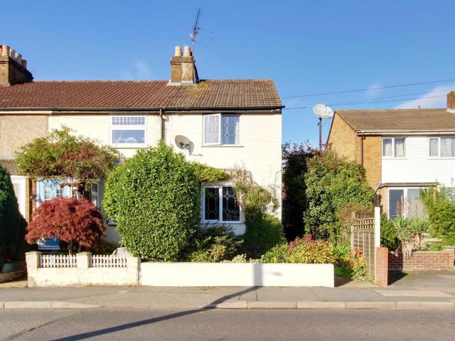 2 bedroom end of terrace house for sale