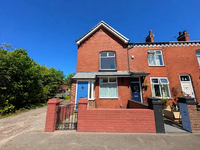 2 bedroom end of terrace house for sale