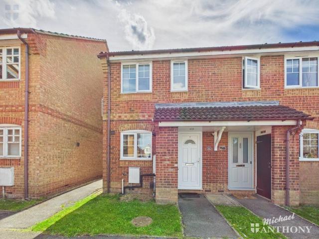 2 bedroom end of terrace house for sale