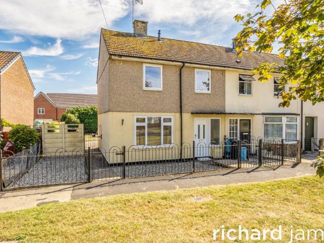 2 bedroom end of terrace house for sale