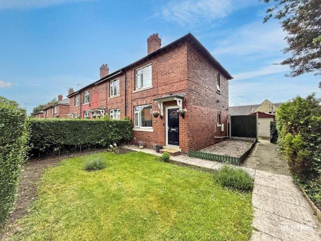 2 bedroom end of terrace house for sale