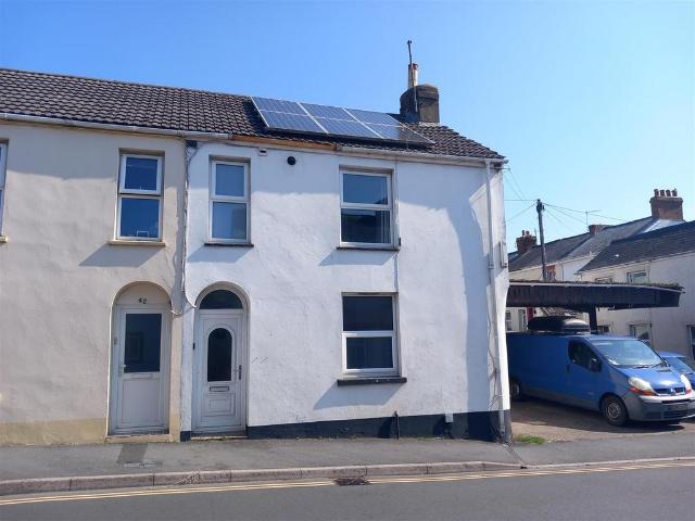 2 bedroom end of terrace house for sale