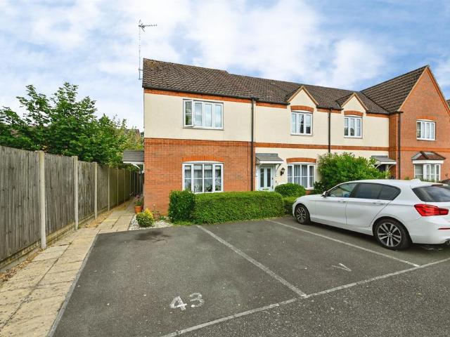 2 bedroom end of terrace house for sale