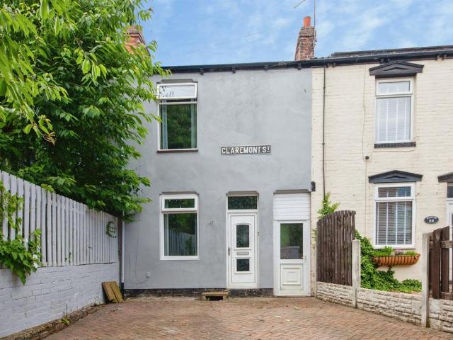 2 bedroom end of terrace house for sale
