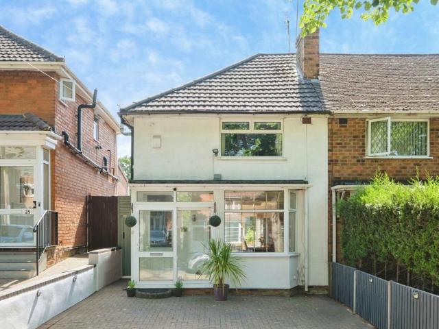 2 bedroom end of terrace house for sale