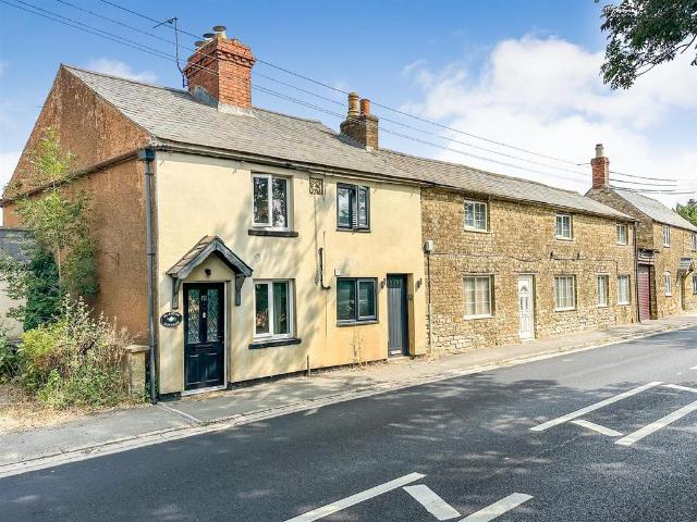 2 bedroom end of terrace house for sale