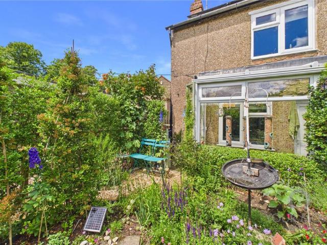 2 bedroom end of terrace house for sale