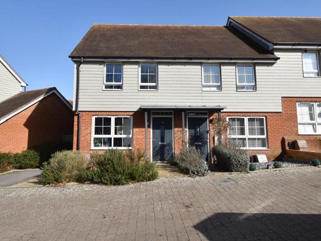 2 bedroom end of terrace house for sale