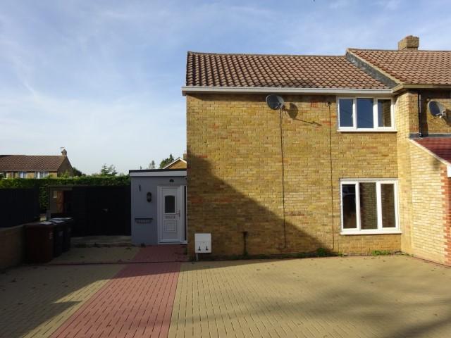 2 bedroom end of terrace house for sale