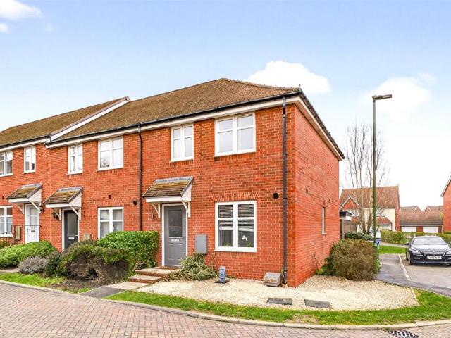 2 bedroom end of terrace house for sale