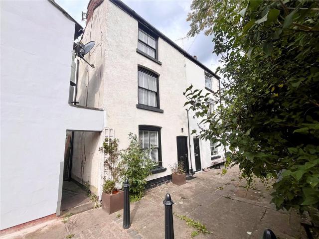2 bedroom end of terrace house for sale