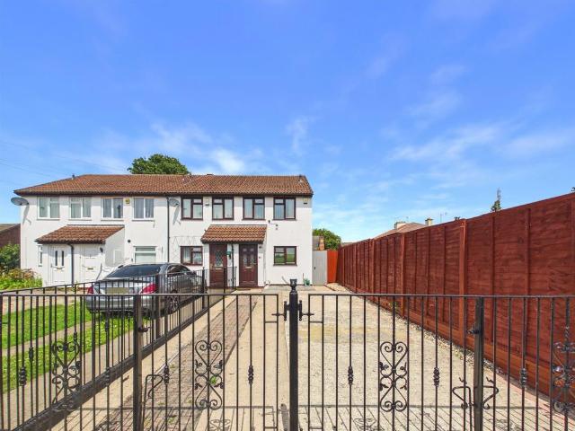 2 bedroom end of terrace house for sale