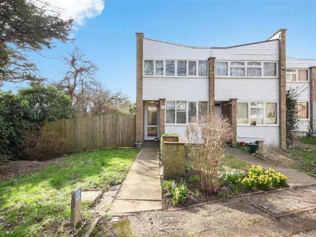 2 bedroom end of terrace house for sale