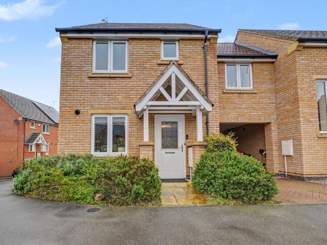 2 bedroom end of terrace house for sale