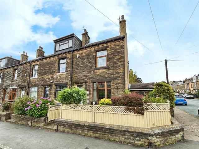 2 bedroom end of terrace house for sale