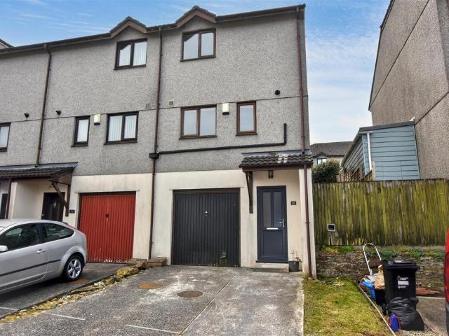 2 bedroom end of terrace house for sale