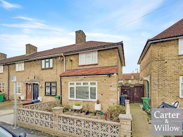 2 bedroom end of terrace house for sale