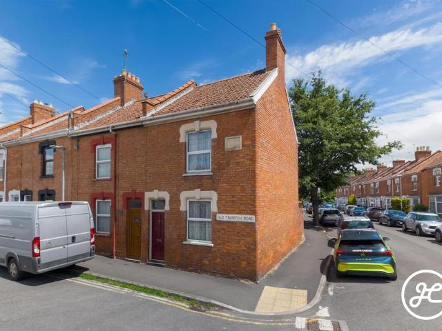 2 bedroom end of terrace house for sale