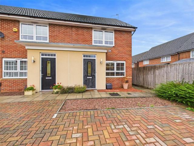 2 bedroom end of terrace house for sale