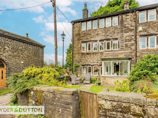 2 bedroom end of terrace house for sale