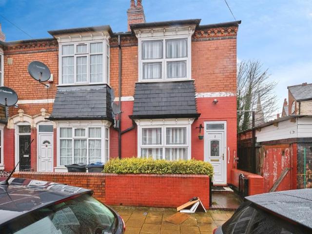 2 bedroom end of terrace house for sale