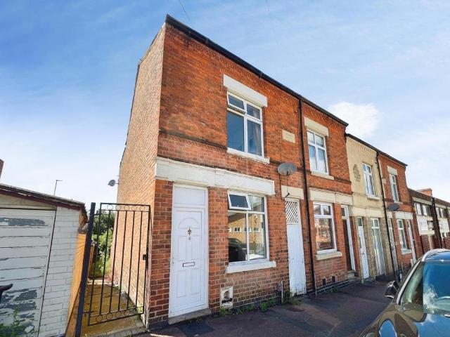 2 bedroom end of terrace house for sale