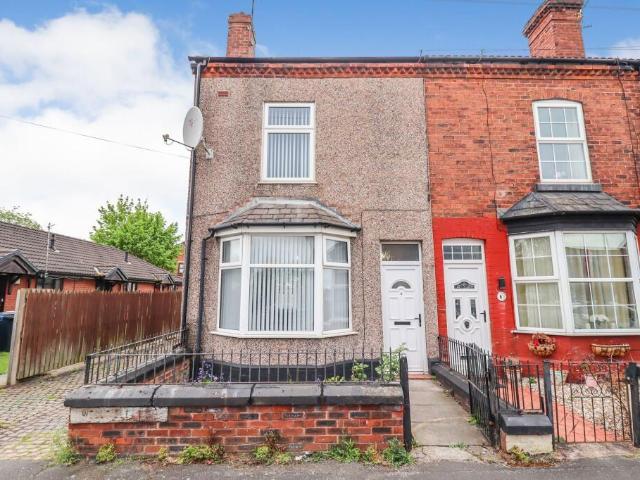 2 bedroom end of terrace house for sale