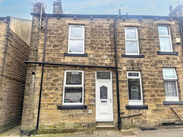 2 bedroom end of terrace house for sale