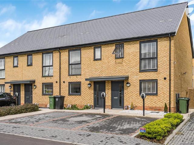 2 bedroom end of terrace house for sale