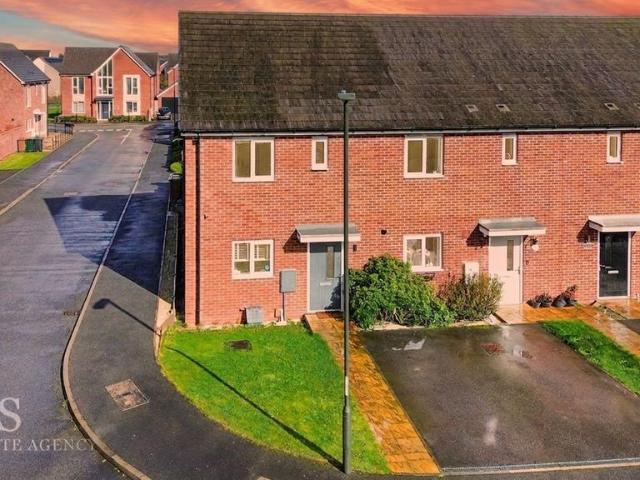 2 bedroom end of terrace house for sale