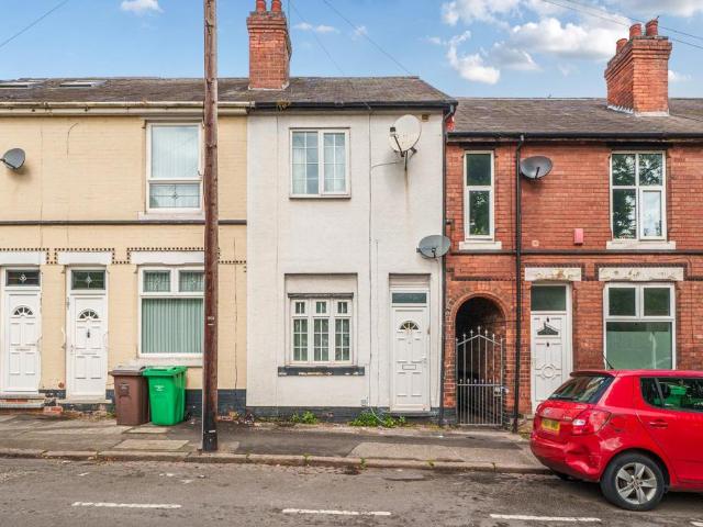 2 bedroom end of terrace house for sale