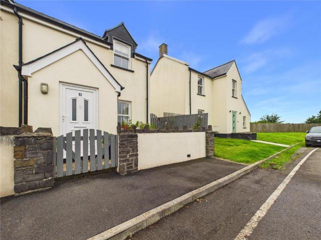 2 bedroom end of terrace house for sale