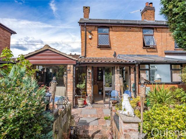 2 bedroom end of terrace house for sale