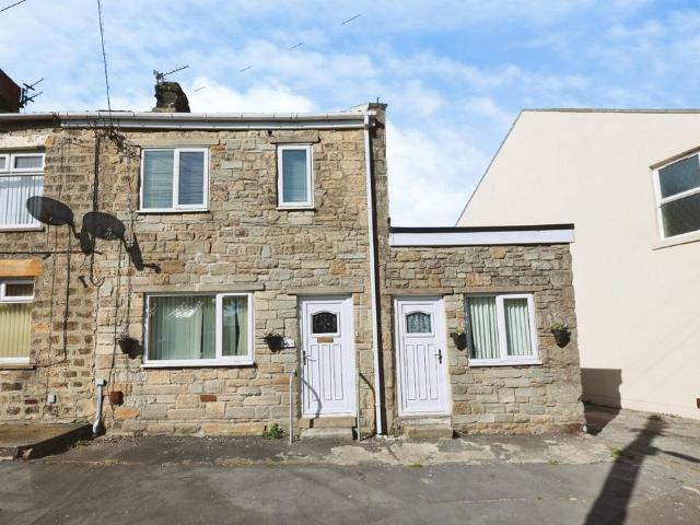 2 bedroom end of terrace house for sale