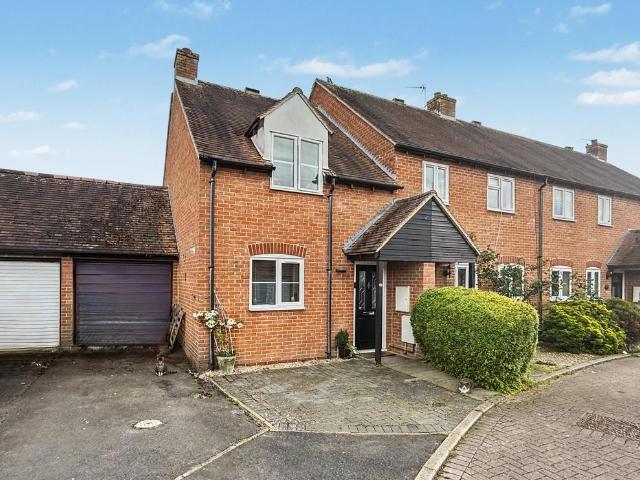 2 bedroom end of terrace house for sale