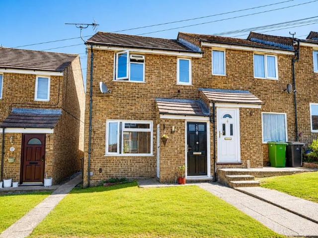2 bedroom end of terrace house for sale