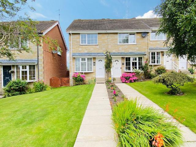 2 bedroom end of terrace house for sale