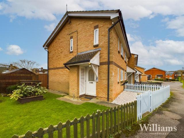 2 bedroom end of terrace house for sale
