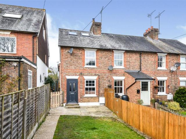 2 bedroom end of terrace house for sale