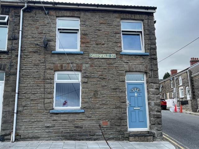 2 bedroom end of terrace house for sale