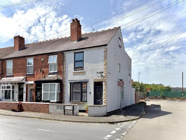 2 bedroom end of terrace house for sale