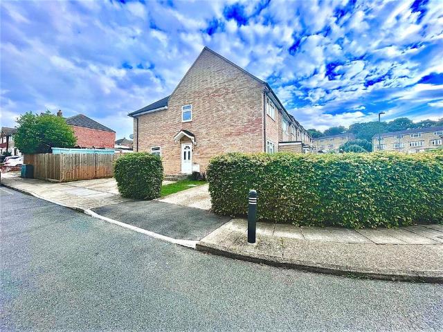 2 bedroom end of terrace house for sale